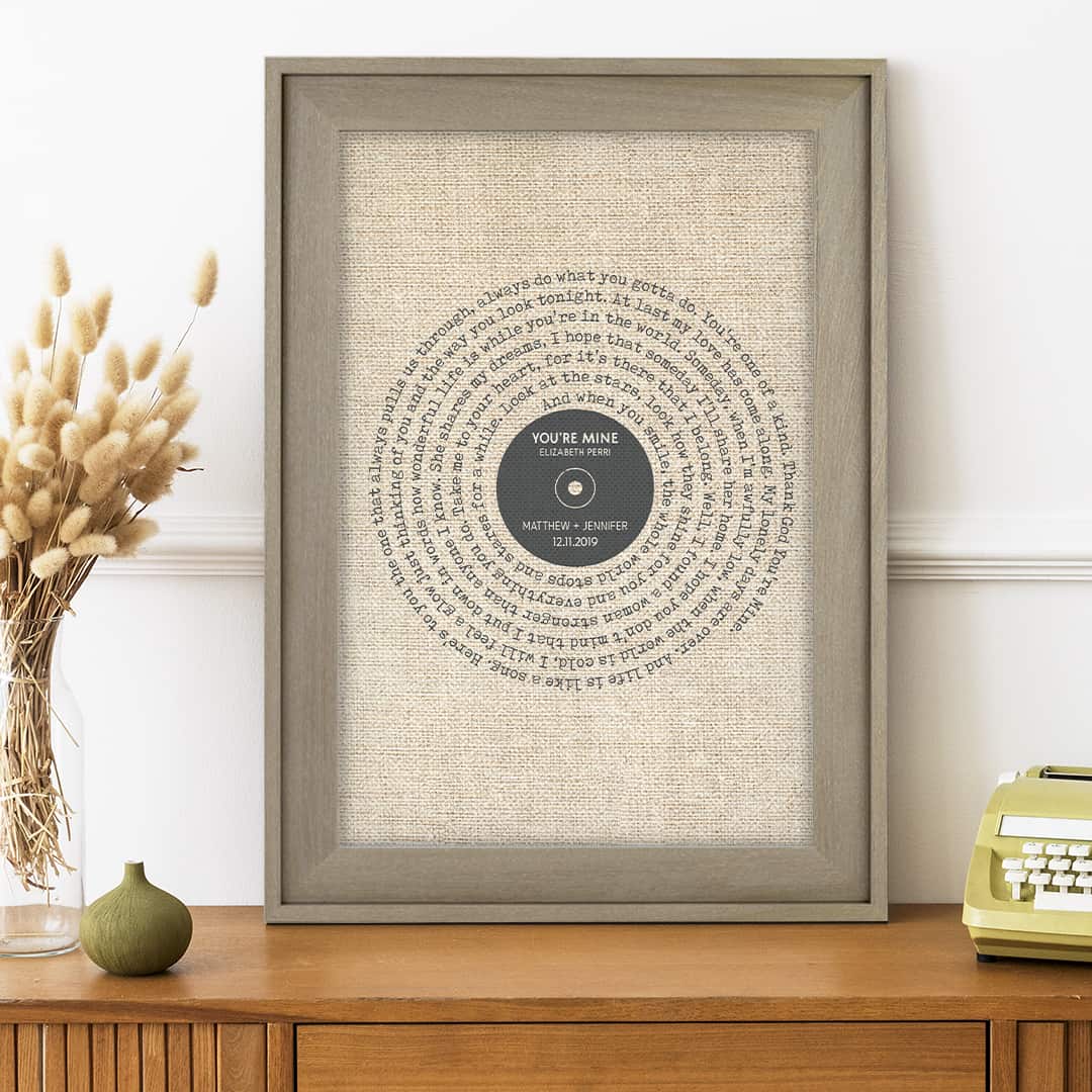 Personalized Vinyl Record Song Lyrics Linen Print | 365Canvas